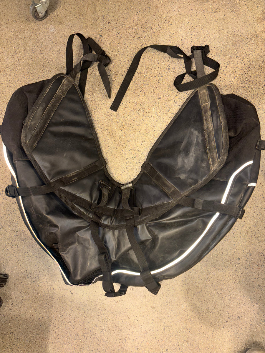 Giant Loop Coyote Motorcycle Saddlebags - Black